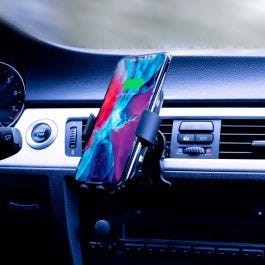 Car Ready Automatic Charging Dock